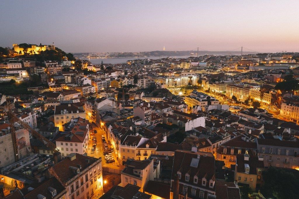 Flight destinations and schedules for Iberia to & from Lisbon Airport (LIS)